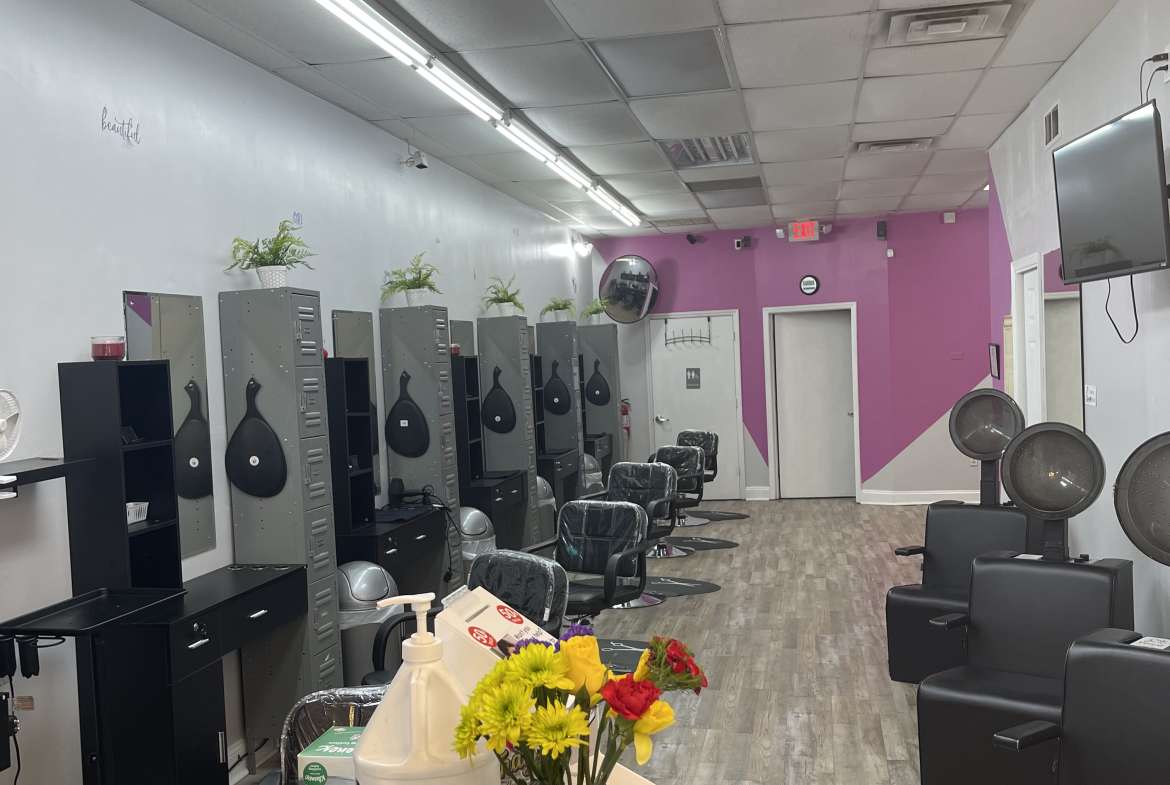 Booths for Rent – Salon Renter