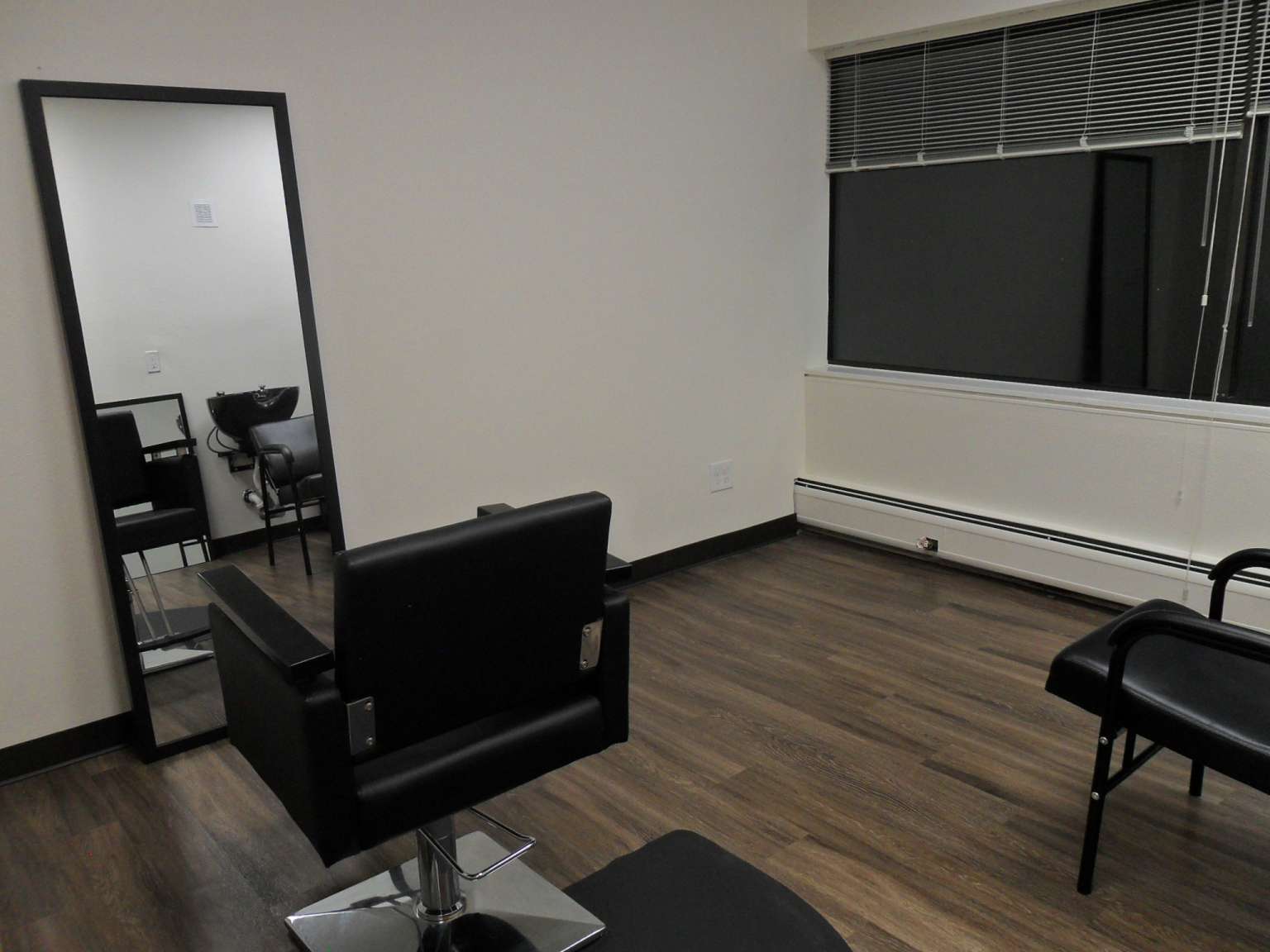 Salon Renter - Find Your Perfect Salon Space for Rent
